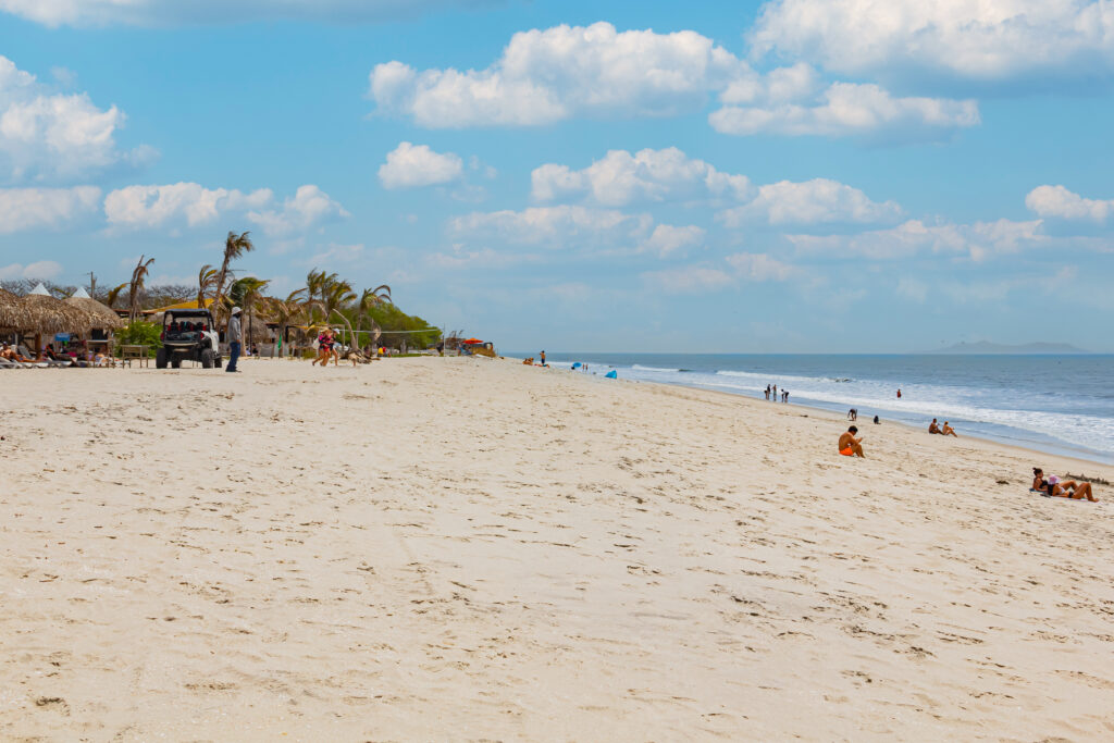 Playa Caracol Panama: Panama Beachfront Real Estate for sale & rentals ...