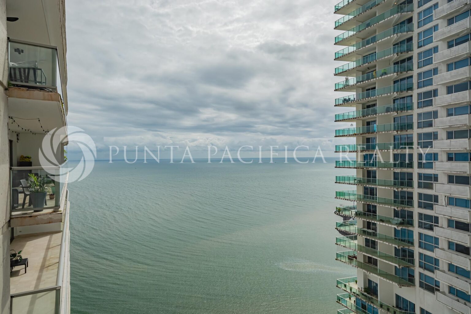 Punta Pacifica & Punta Paitilla Panama Real Estate: Condos for Sale ...
